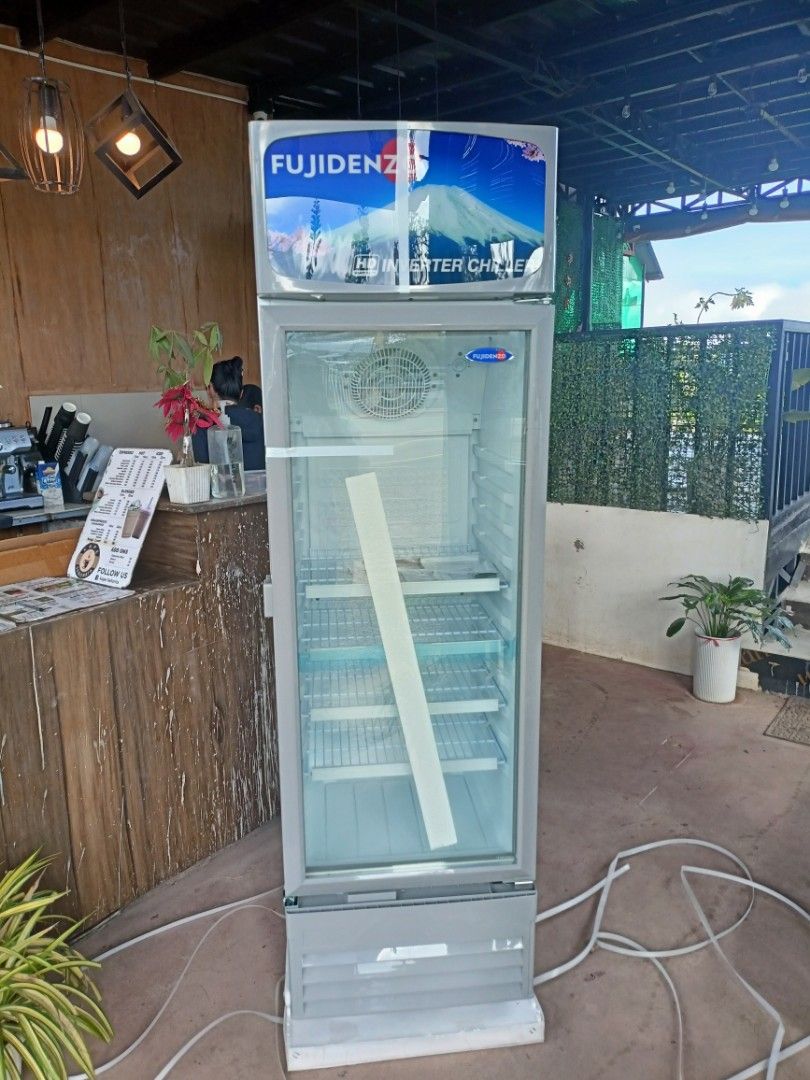 FUJIDENZO SHOWCASE CHILLER / BRAND NEW, TV & Home Appliances, Kitchen ...