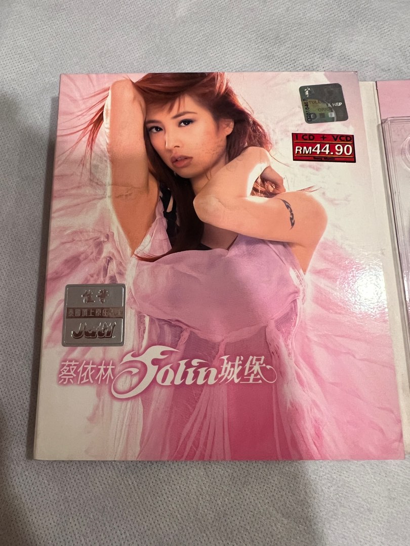 Jolin Tsai original CD+VCD 城堡, Hobbies & Toys, Music & Media, CDs & DVDs on Carousell