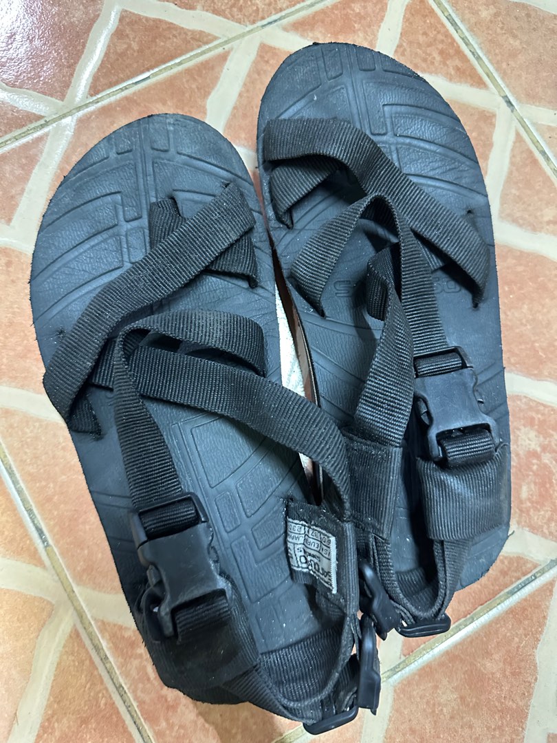 Sandugo Hiking Sandals, Women's Fashion, Footwear, Sandals on Carousell