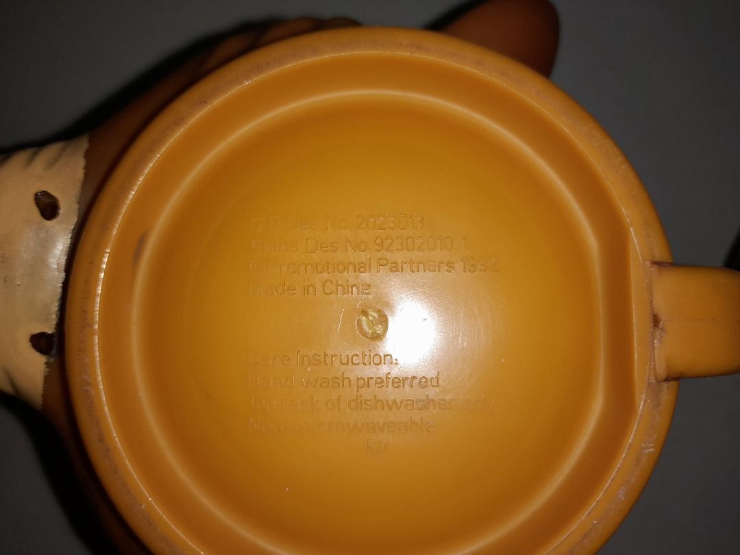 Set of 2 - 1992 Disney Lion King Simba and Scarface Hard Rubber Cup ...