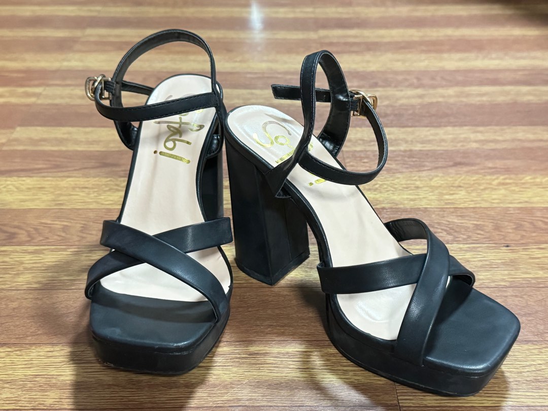 SoFab Classic Platform Heels, Women's Fashion, Footwear, Heels on Carousell