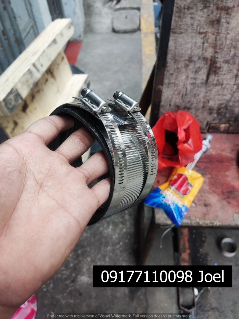 SS TUBE CLAMP W/ RUBBER, Commercial & Industrial, Construction Tools ...
