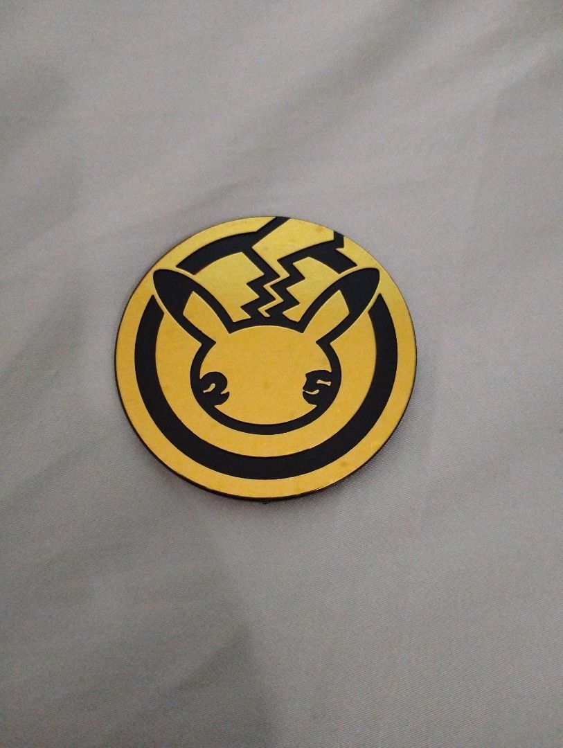 25th anniversary Pikachu Coin, Hobbies & Toys, Memorabilia ...