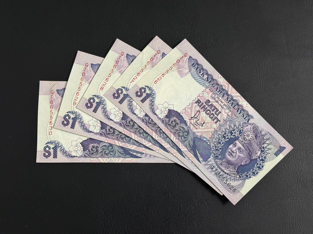 5pcs running number Rm1 Jaffar 6th siri Malaysia banknote, Hobbies ...