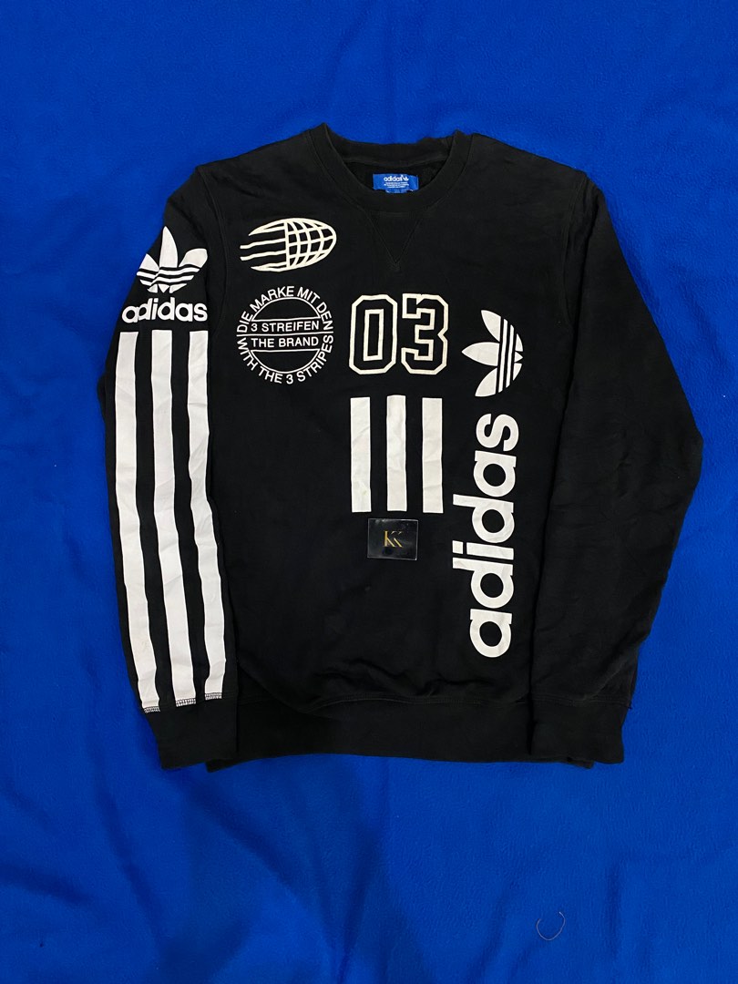 Adidas CN, Fesyen Pria, Pakaian , Atasan di Carousell