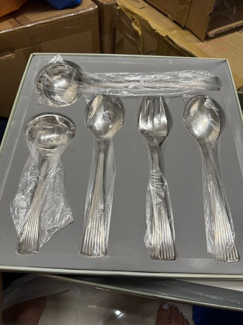 AMC Stainless Steel 5 Piece Cutlery Set, Furniture & Home Living ...