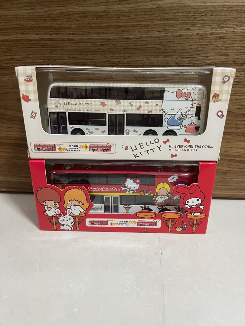 Authentic Hello kitty Sanrio family bus model (Free delivery), Hobbies ...
