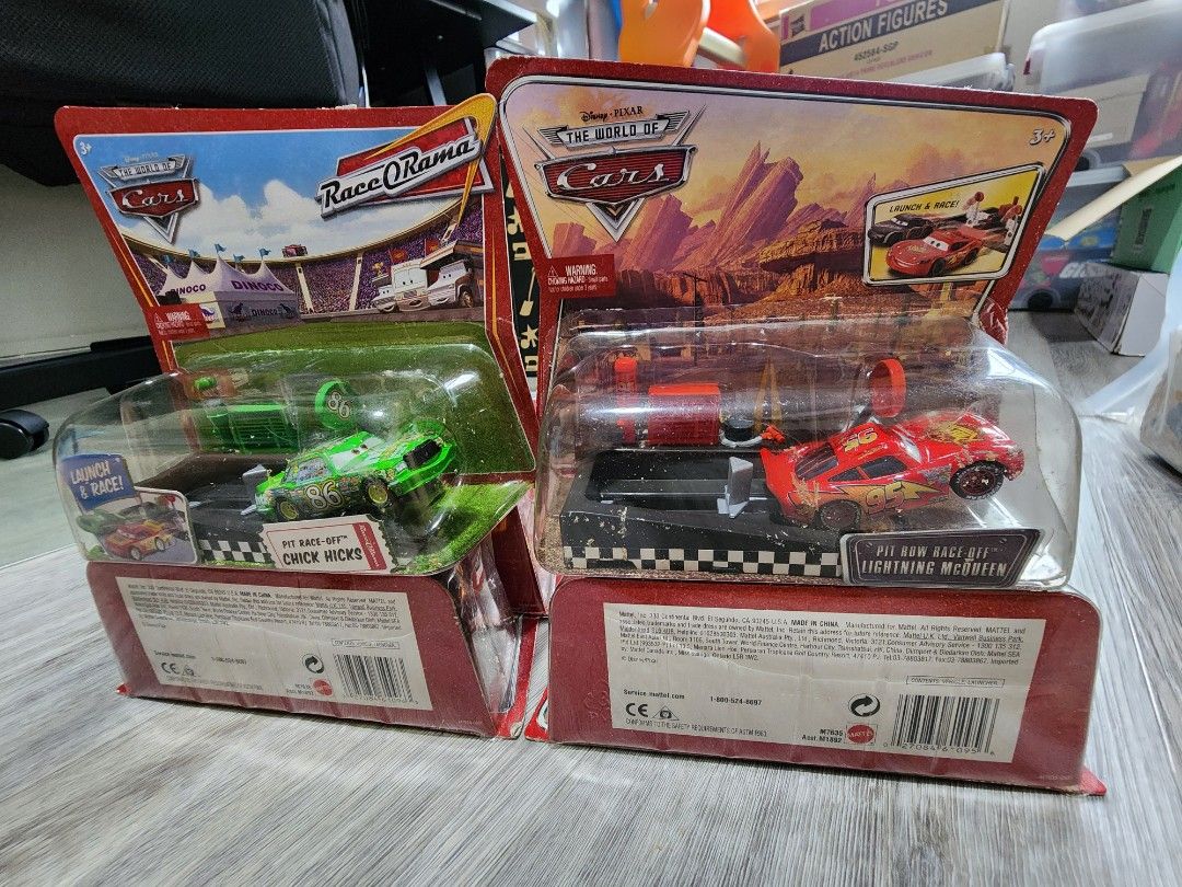 Disney Pixar Cars Pit Row Race-Off Lightning McQueen Chick Hicks King ...