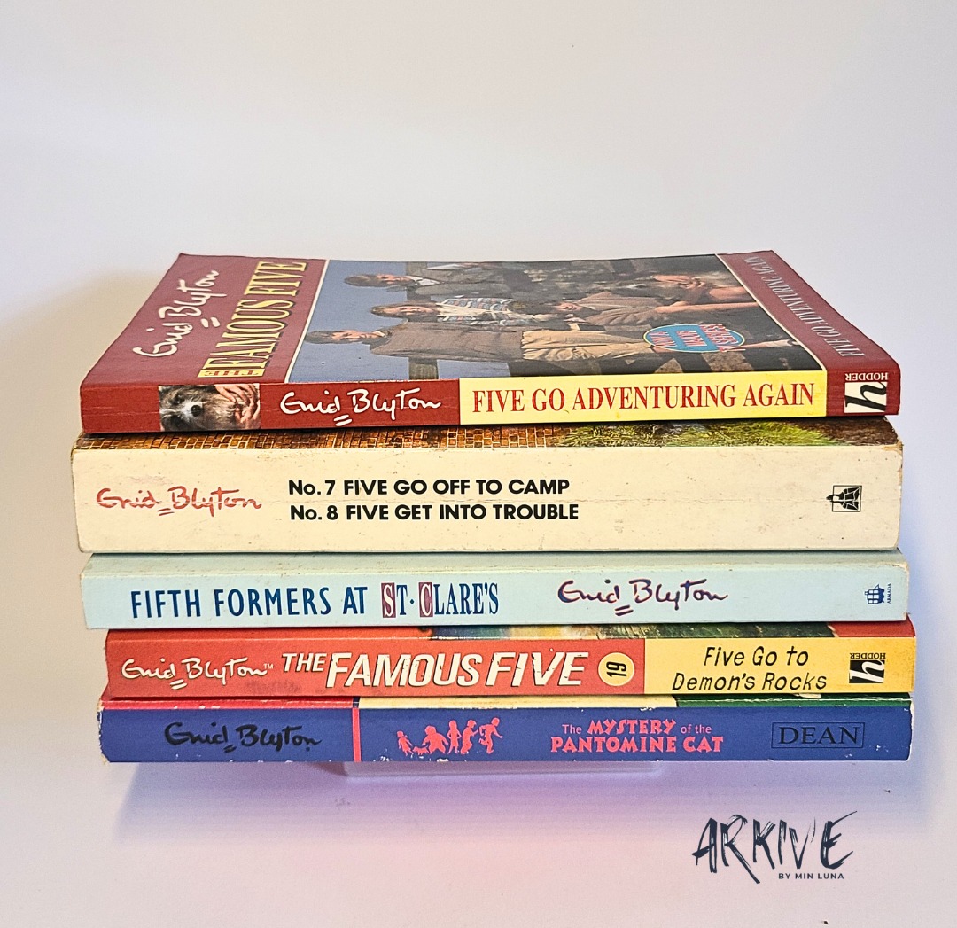 Enid Blyton's Famous Five (Bundle), Hobbies & Toys, Books & Magazines ...