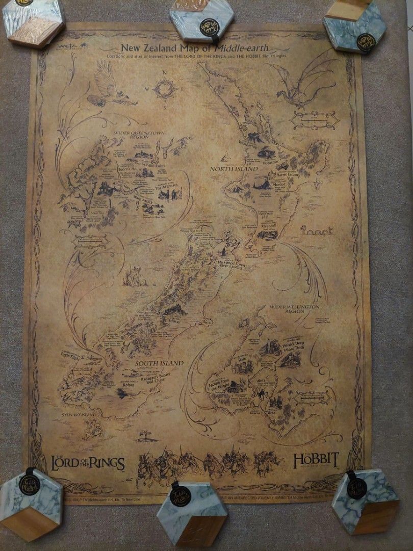Lord of the Rings New Zealand Map of Middle-earth, Hobbies & Toys ...