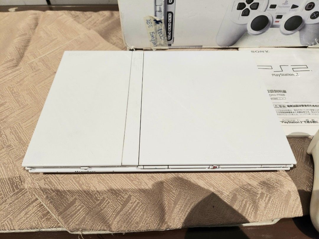 PS2 Slim White (Complete) Playstation 2, Video Gaming, Video Game Consoles, PlayStation on Carousell
