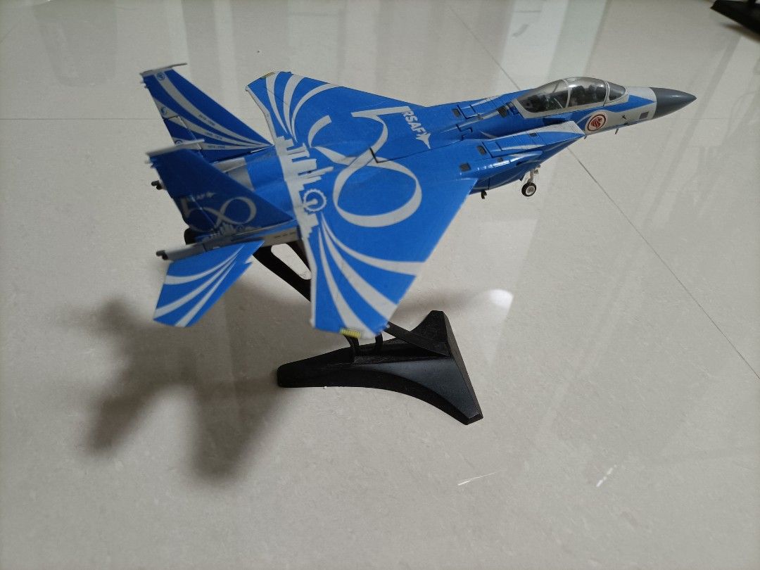 RSAF F-15SG Strike Eagle [1:72] RSAF 50th Anniversary Edition (F15 ...