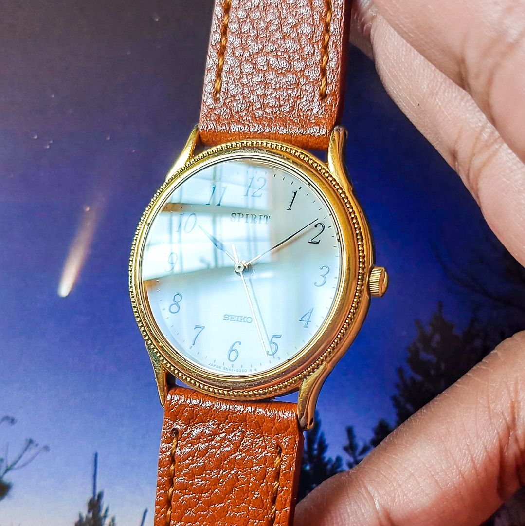 Seiko Spirit Dress Watch with Coin-Edge Bezel, Women's Fashion, Watches ...