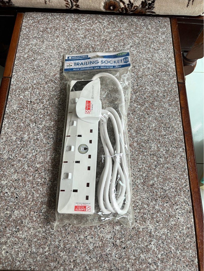Soundteoh Extension Socket with Individual Light Indicator 2M, TV ...