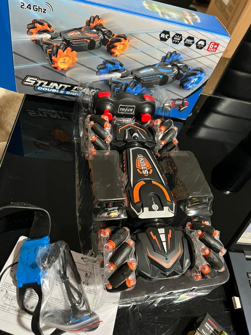 STUNT CAR with remote control all-terrain vehicle with radio control on ...
