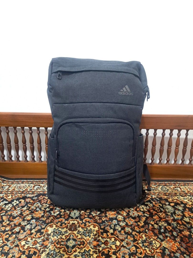 Tas ransel adidas backpack, Fesyen Pria, Tas & Dompet , Ransel di Carousell
