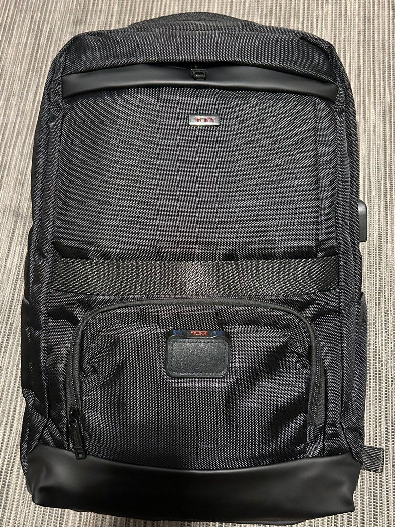 Tumi Backpack tas laptop, Fesyen Pria, Tas & Dompet , Ransel di Carousell