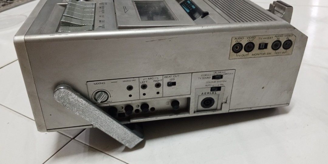 TV/RADIO/KASET JVC JAPAN ANTIK, Hobbies & Toys, Collectibles ...
