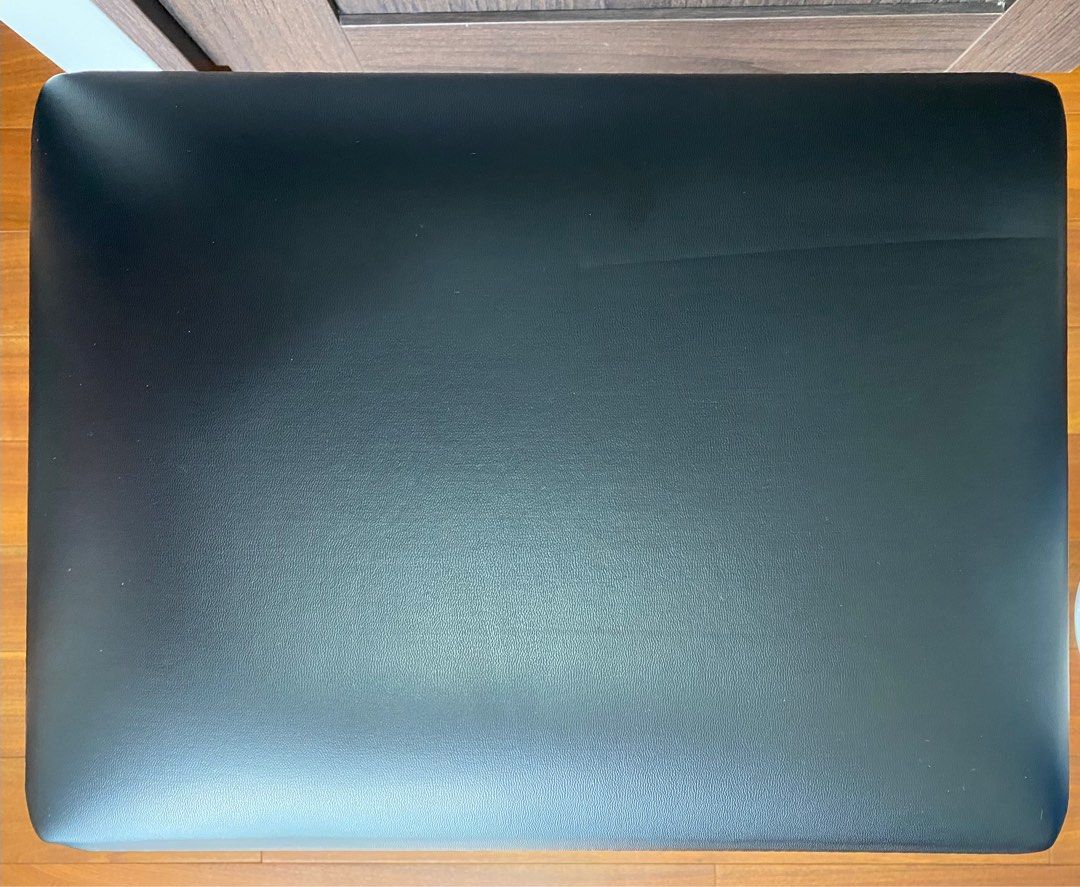 Versa Keyboard Throne / Seat, Hobbies & Toys, Music & Media, Music ...