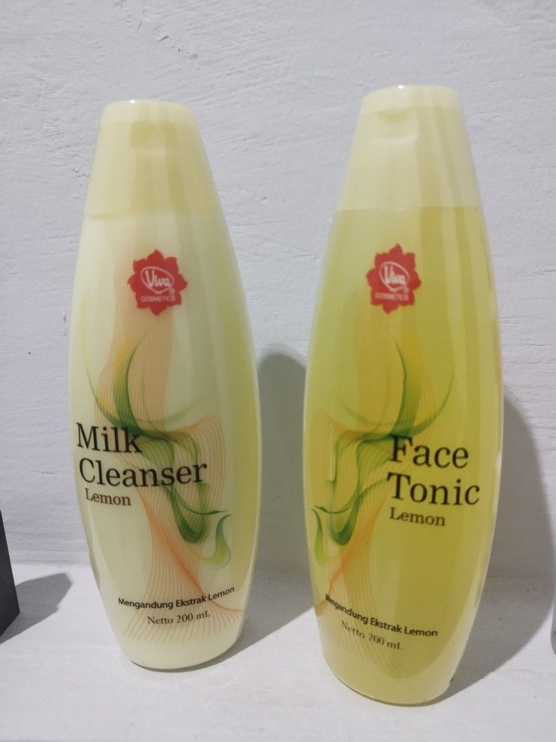 Viva Milk Cleanser set, Kesehatan & Kecantikan, Rias Wajah di Carousell