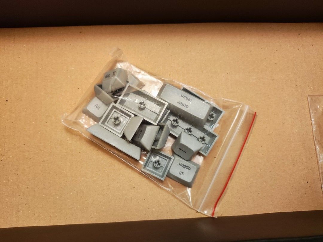 Vortex Race 3 vtg-8200 cherry mx 靜音紅軸, 電腦＆科技, 電腦周邊及配件, 電腦鍵盤及相關產品 ...