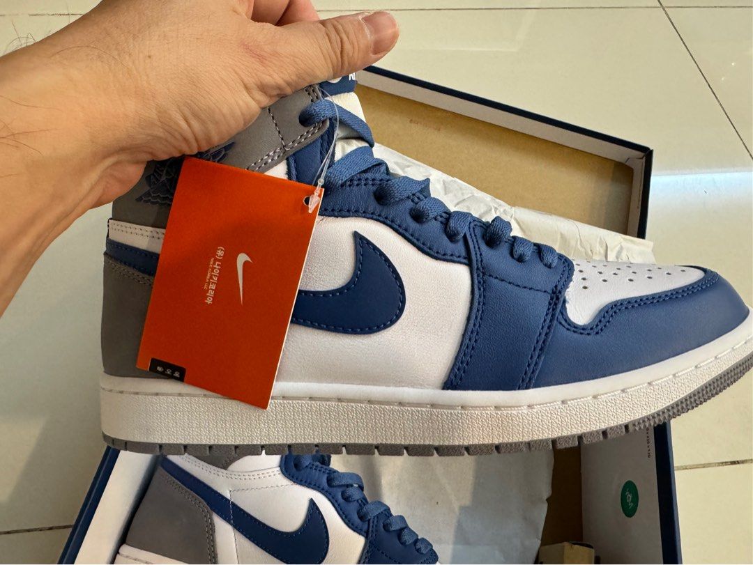 Air Jordan 1 (High cut), Men's Fashion, Footwear, Sneakers on Carousell