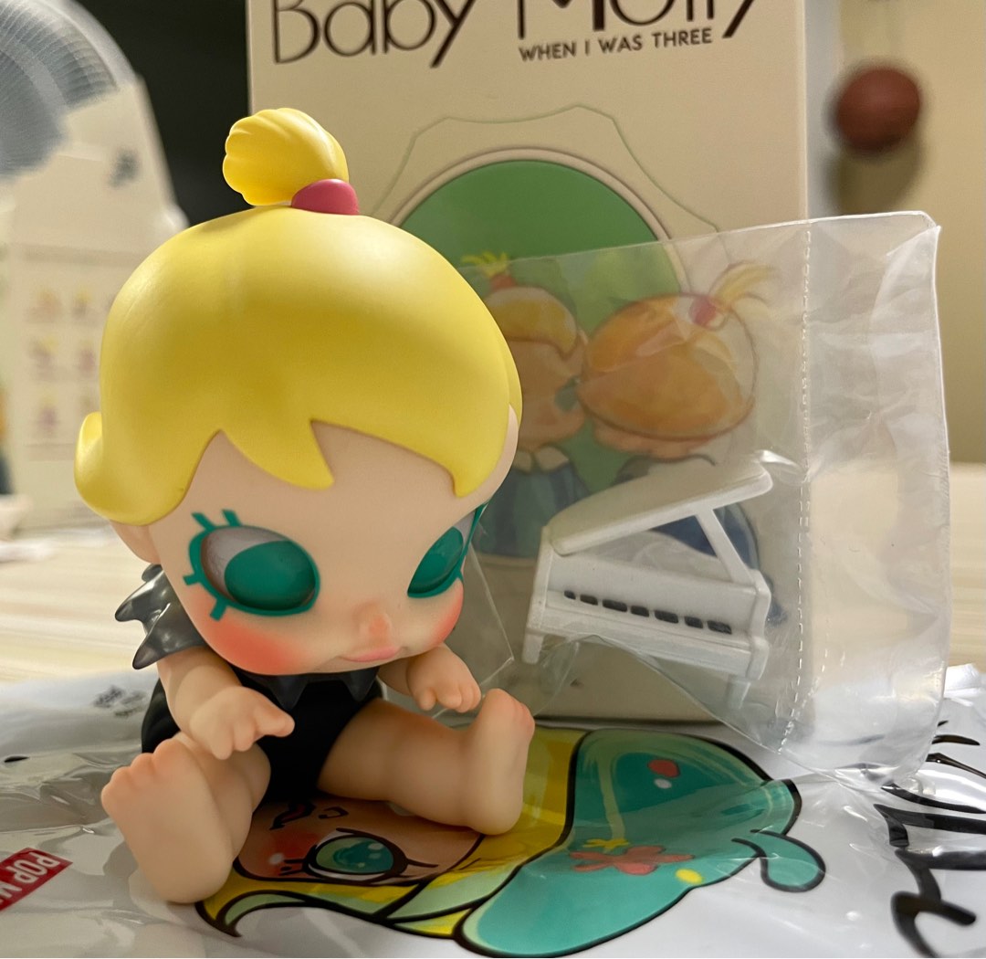 Baby Molly當我3歲時 鋼琴Future Pianist pop mart, 興趣及遊戲, 玩具 & 遊戲類 - Carousell