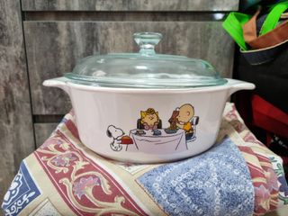 Limited Edition Snoopy Peanuts Corningware 1.25 litre casserole/pot ...