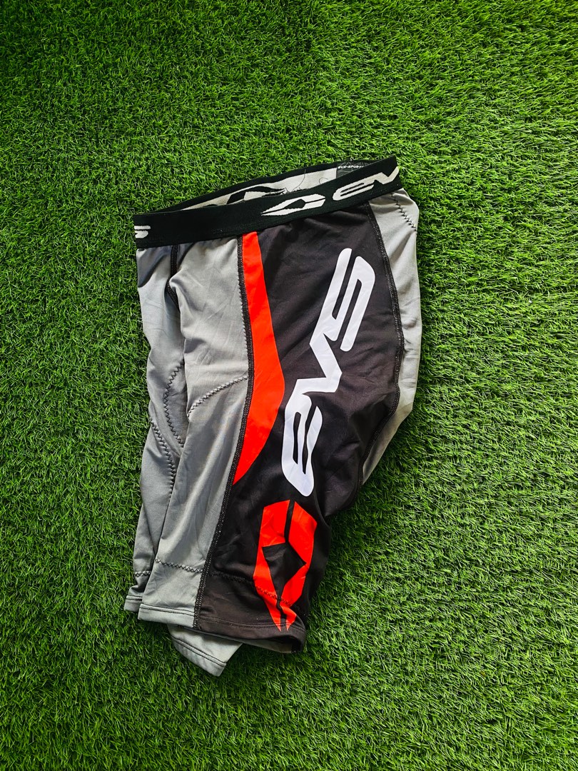 EVS padded Riding shorts, Men's Fashion, Activewear on Carousell