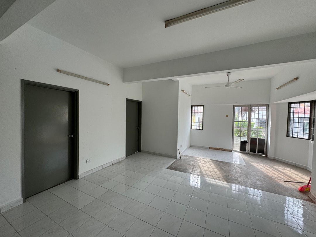 Pangsapuri Seri Laman First Floor Batu Caves, Property, For Sale on Carousell