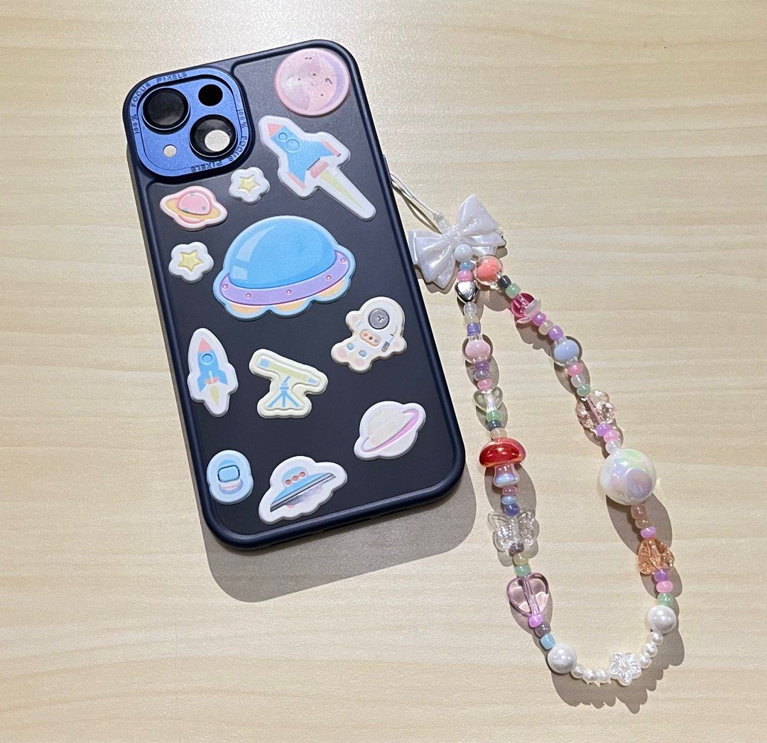 Matte Casing iPhone 13 Sticker 3D + Strap Phone, Telepon Seluler ...
