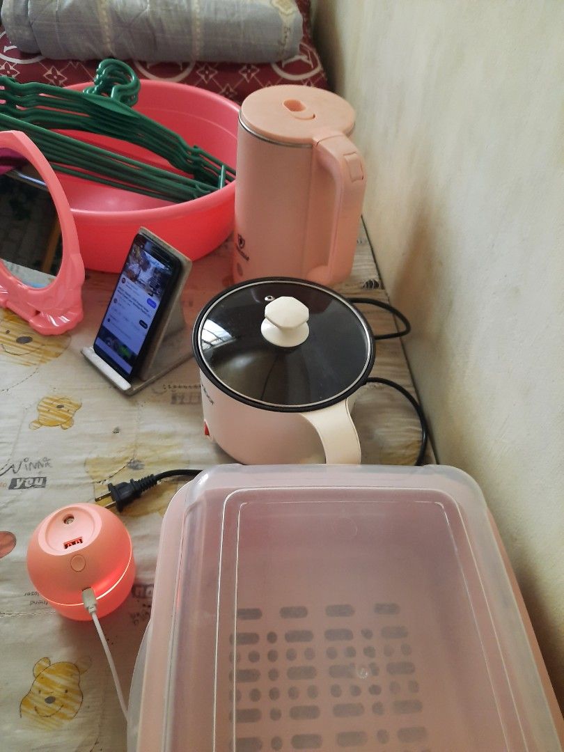 Mga gamit sa dorm/bhouse, Furniture & Home Living, Office Furniture ...