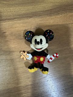 Mickey Ever-Curious Disney100 Blindbox - Prince Mickey, Hobbies & Toys ...