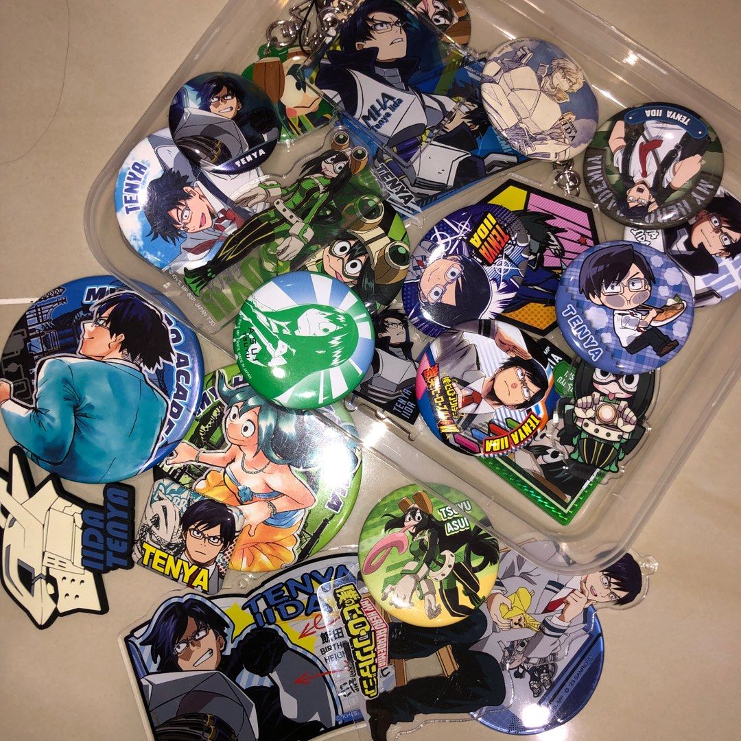 My Hero Academia Official Badges, Keychains, Assorted Merchandise ...