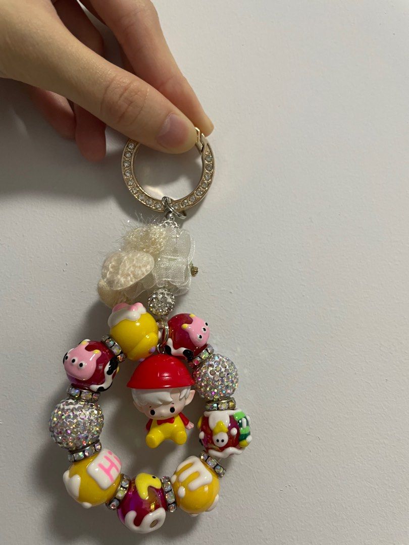 Official popmart classic sitting hacipupu bag charm/ key chain, Hobbies ...