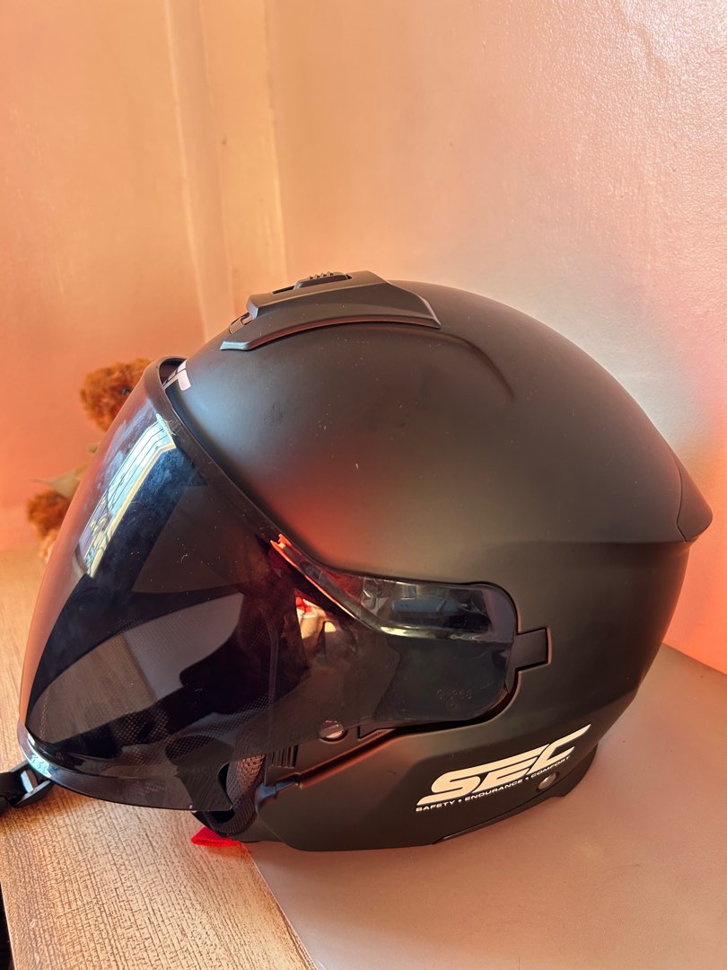 SEC Essence Half Face Helmet - Matte (XL), Motorbikes, Motorbike Parts ...