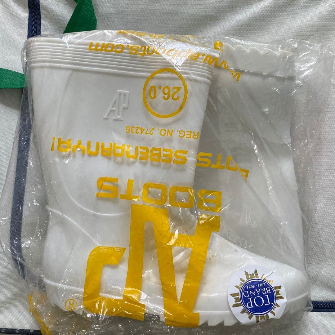 Sepatu AP Boot Putih Pendek, Fesyen Pria, Sepatu , Sepatu Boot di Carousell