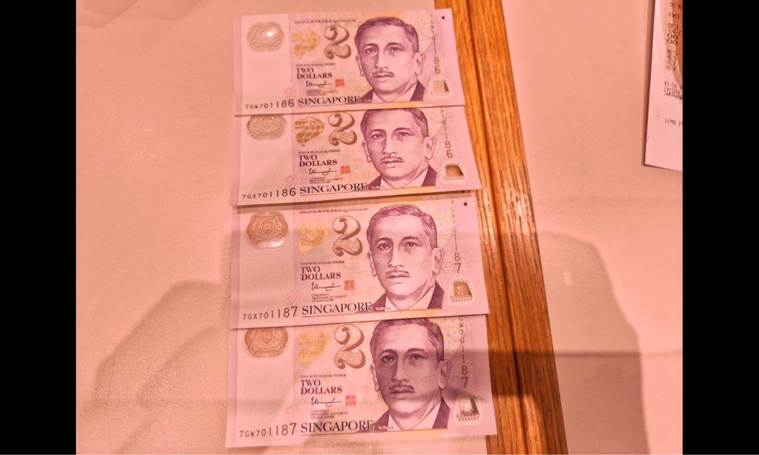 Singapore note serial number, Everything Else on Carousell