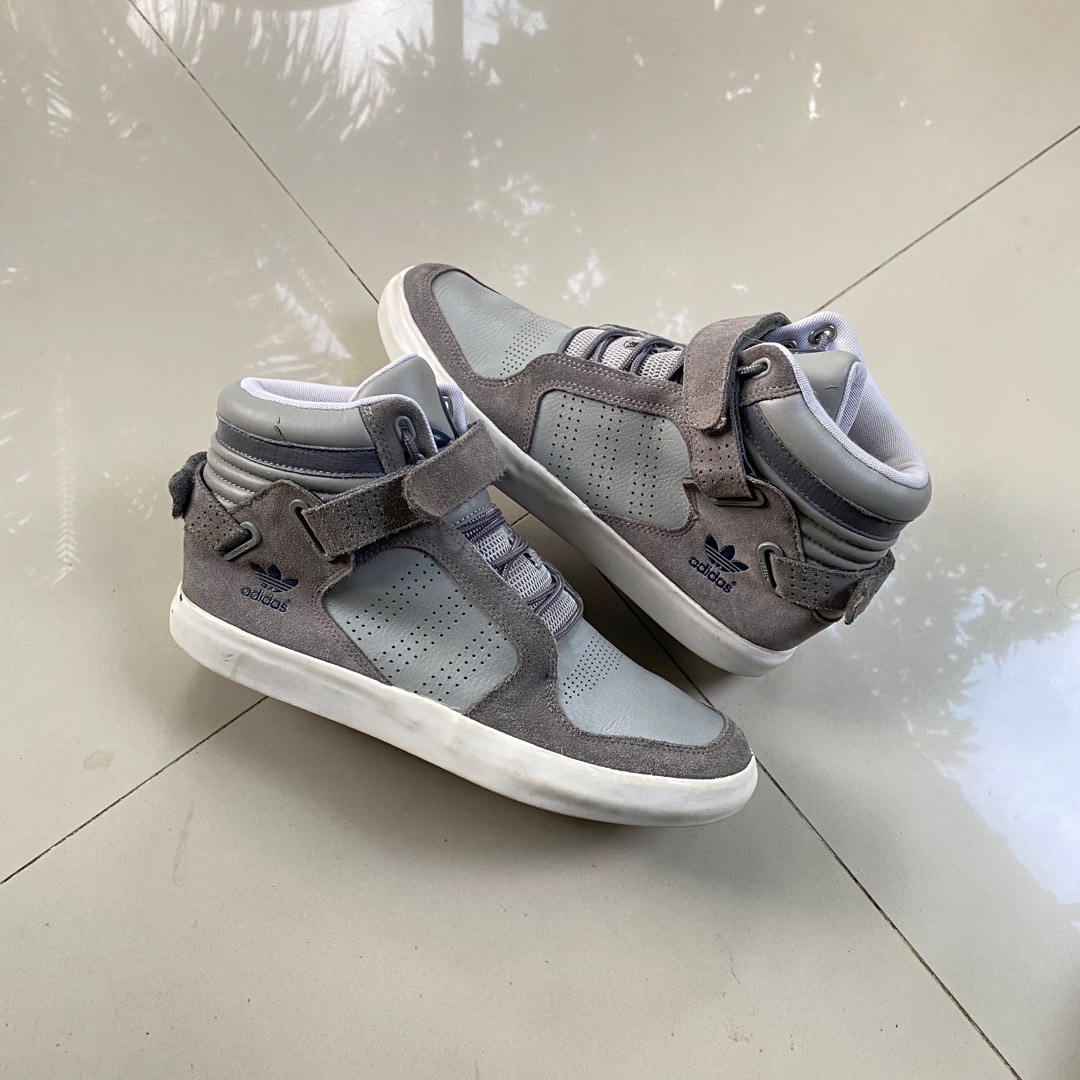 Adidas Adi Rise, Fesyen Pria, Sepatu , Lainnya di Carousell