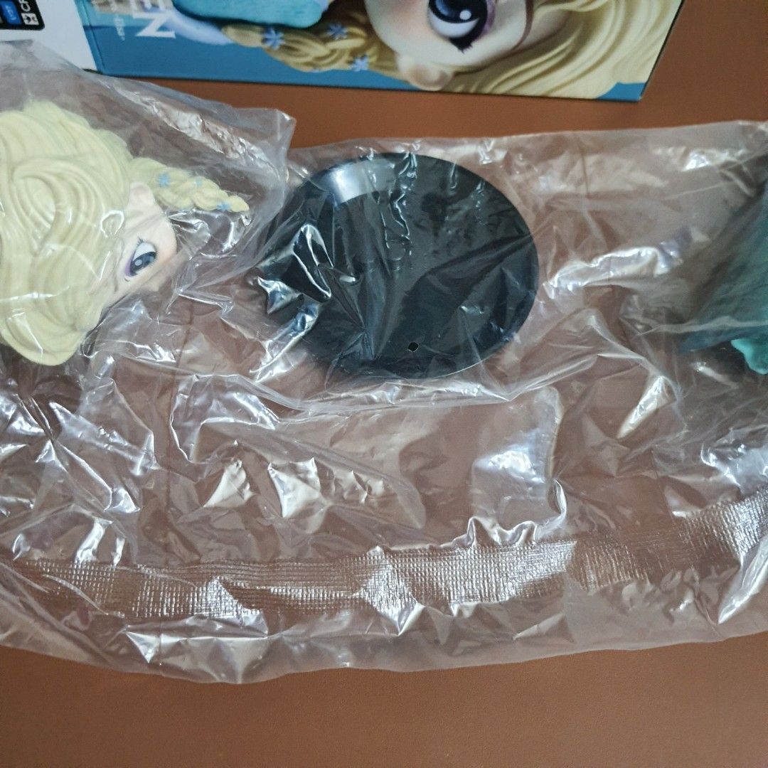 Banpresto Q Posket Disney Characters Frozen Elsa, Hobbies & Toys, Toys ...