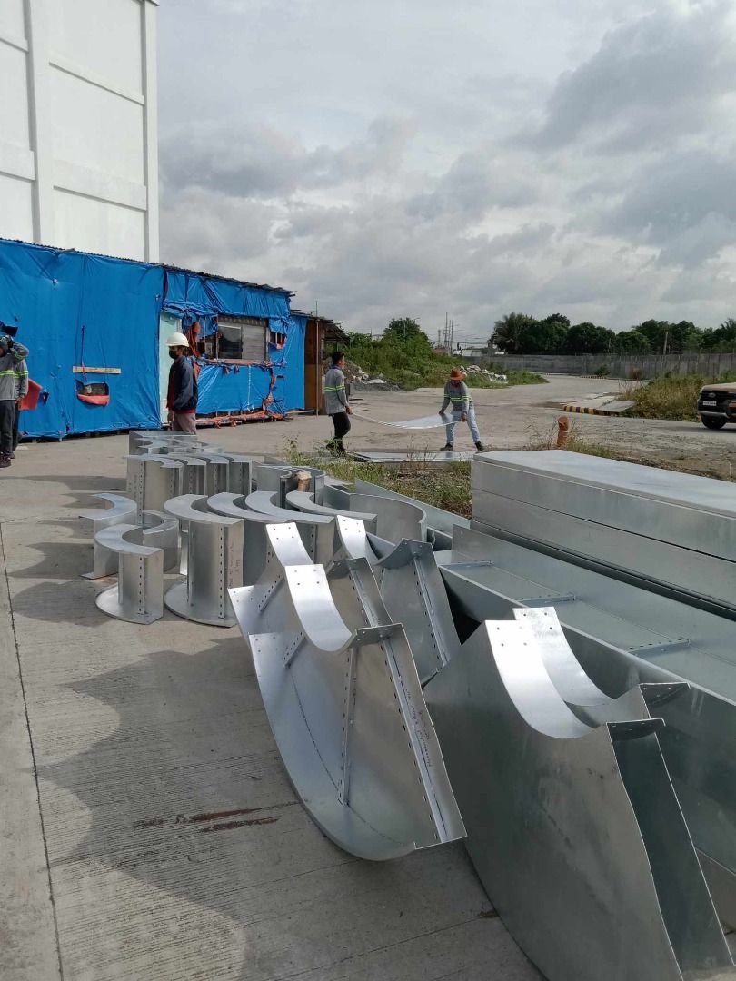 Cable tray fabricator wireway with rungs HDG metalworks, Commercial ...