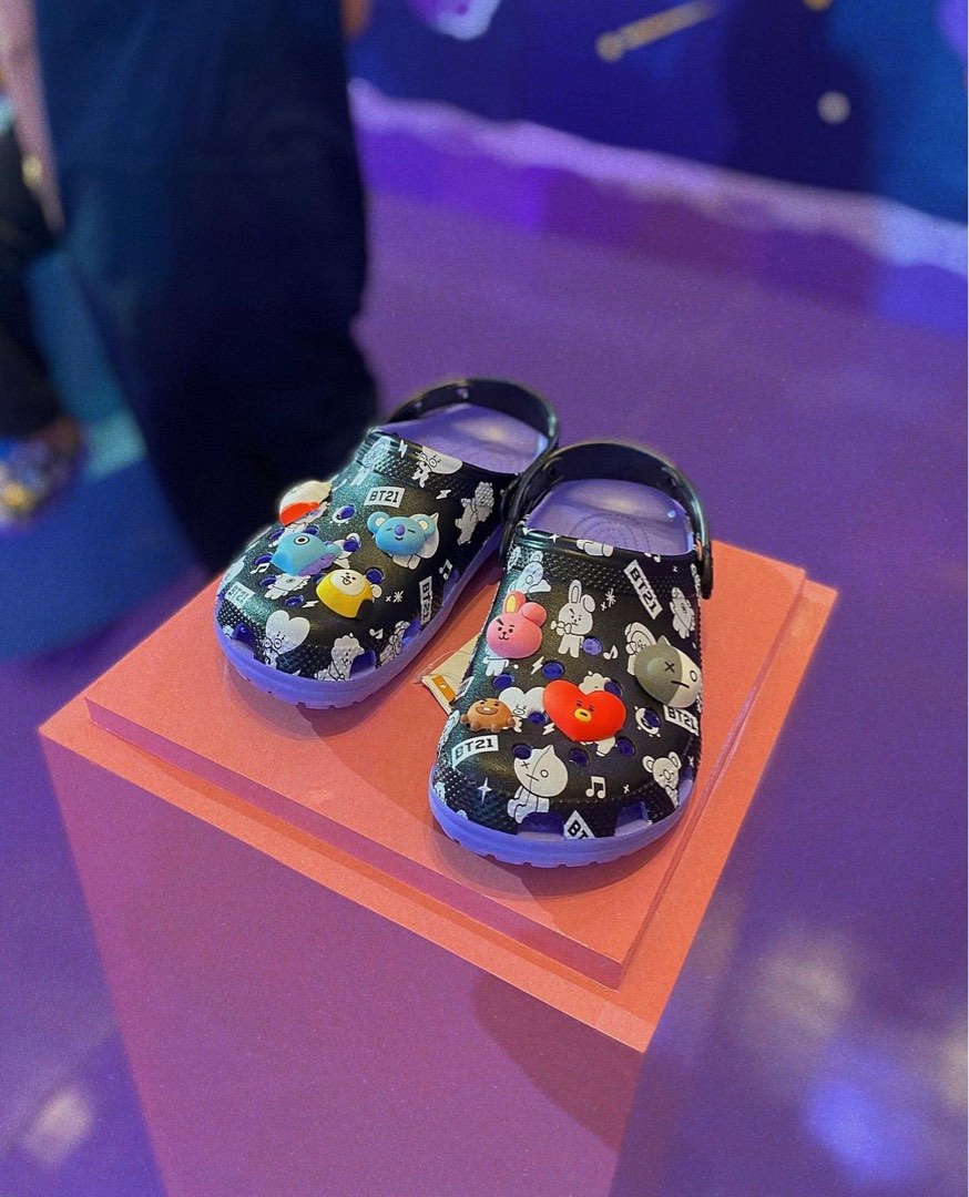 Crocs Classic Line Friends BT21 Clog, Women's Fashion, Footwear, Flats ...