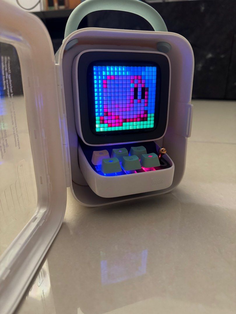 Divoom Ditoo Speaker & Retro Display, Audio, Portable Audio Accessories ...