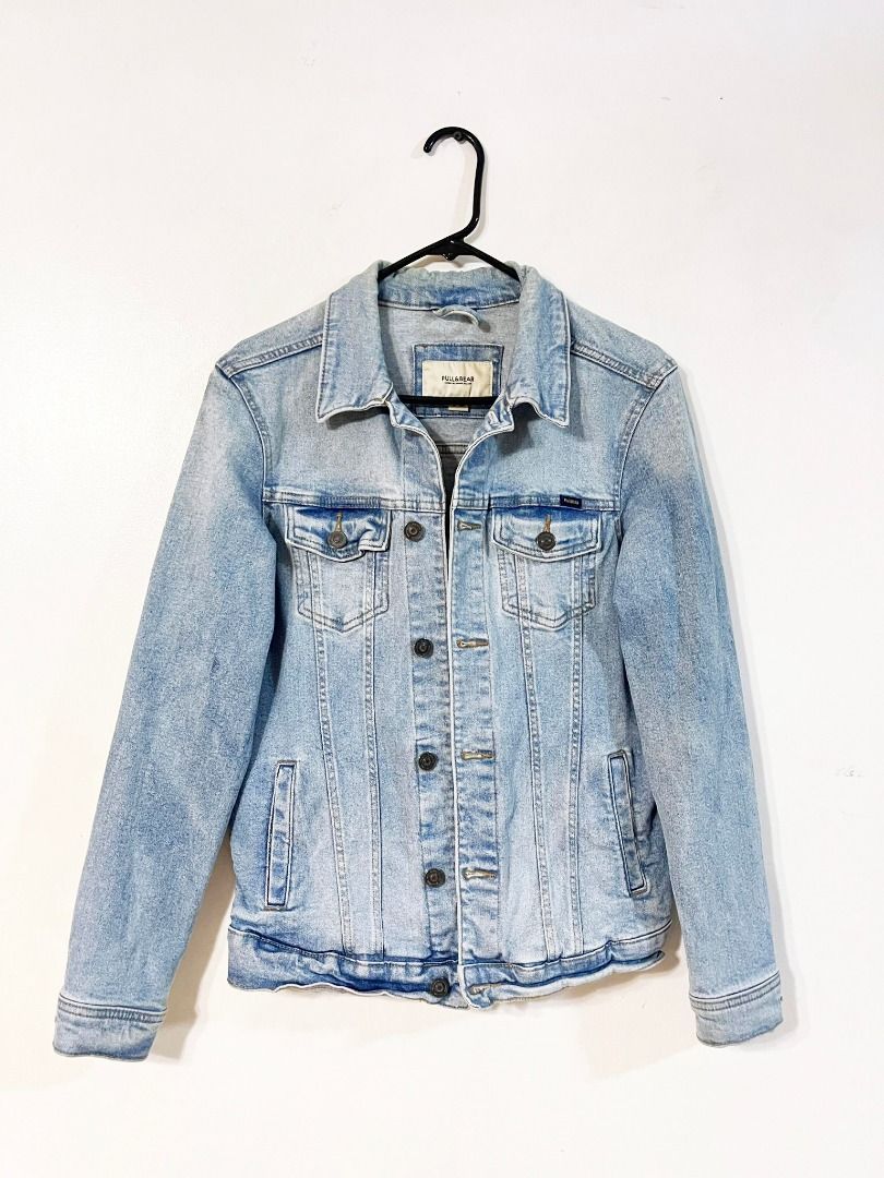 Pull & Bear Oversized Washed Denim Jacket, Women's Fashion, Coats, Jackets and Outerwear on ...