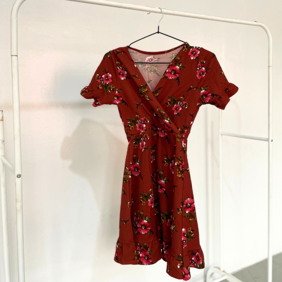 Rust Floral Dress Small, Women's Fashion, Dresses & Sets, Dresses on ...