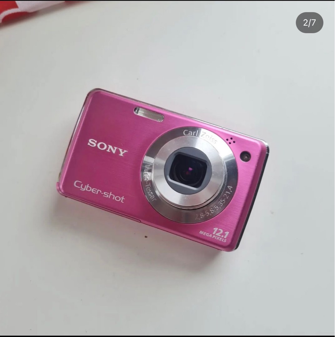 Sony Cybershot Digi Cam (Pink), Photography, Cameras on Carousell