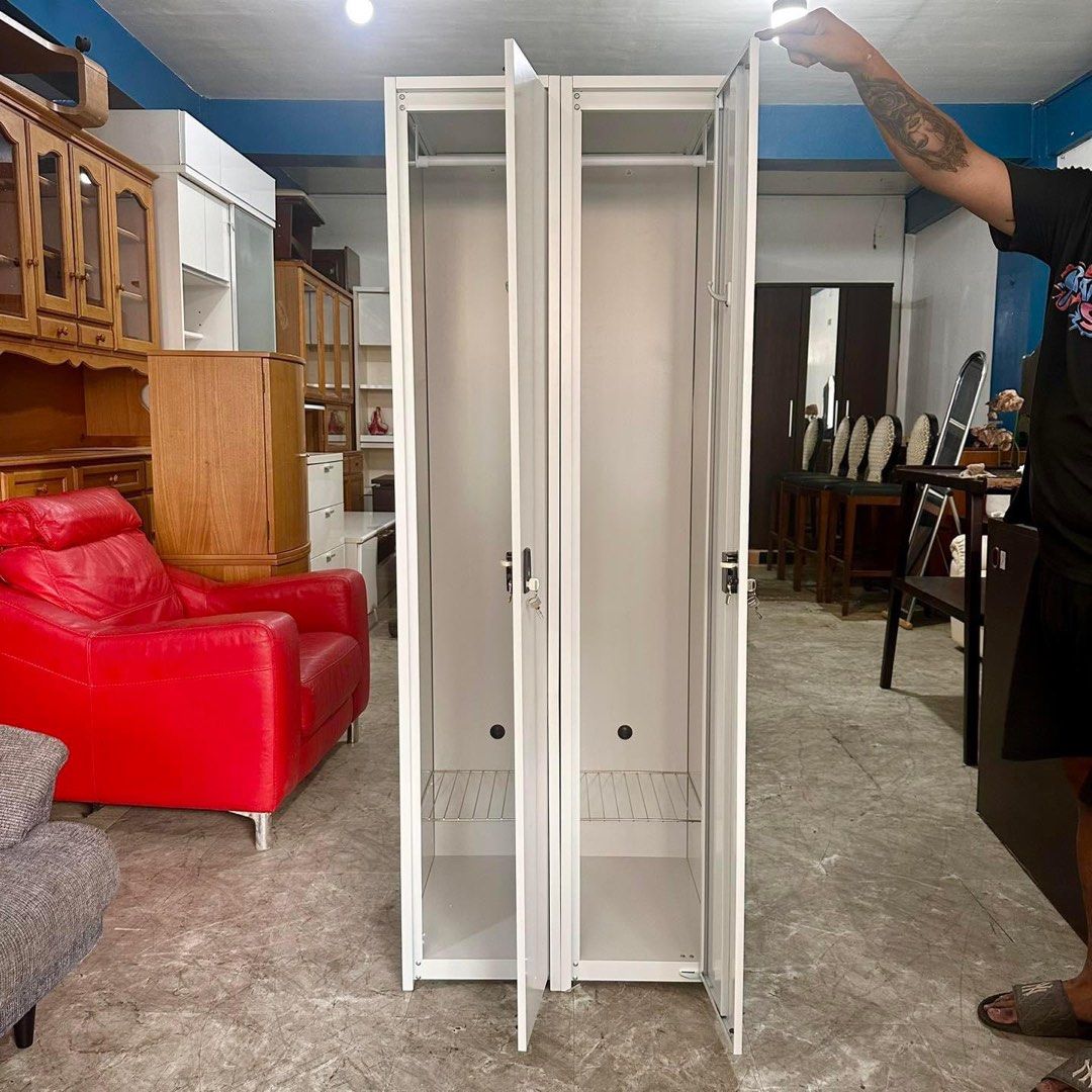 Steel lockers Japan surplus, Commercial & Industrial, Construction & Building Materials on Carousell