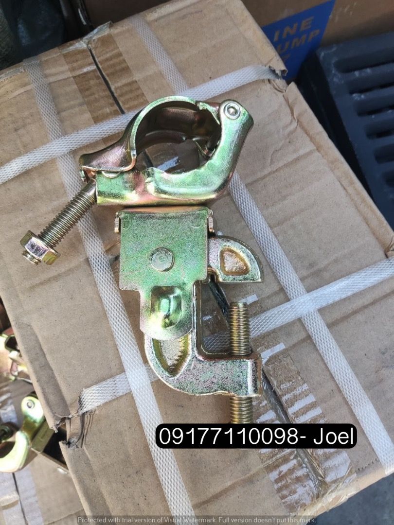 SWIVEL BEAM CLAMP, Commercial & Industrial, Construction Tools ...