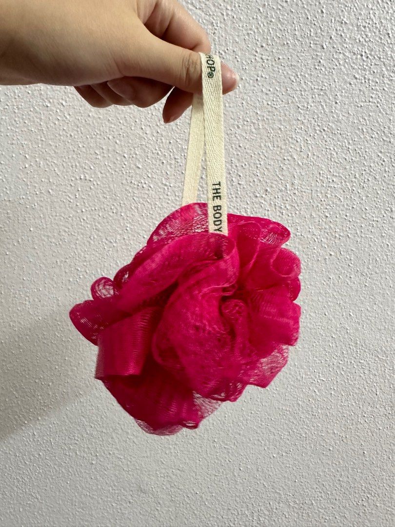 The Body shop sponge bath, Babies & Kids, Bathing & Changing, Bathtub ...