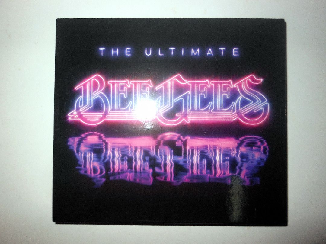 The Ultimate BEE GEES 2x CD BOX 精選歌曲, 專輯大碟(雙CD版)!, 興趣及遊戲, 音樂、樂器 & 配件 ...